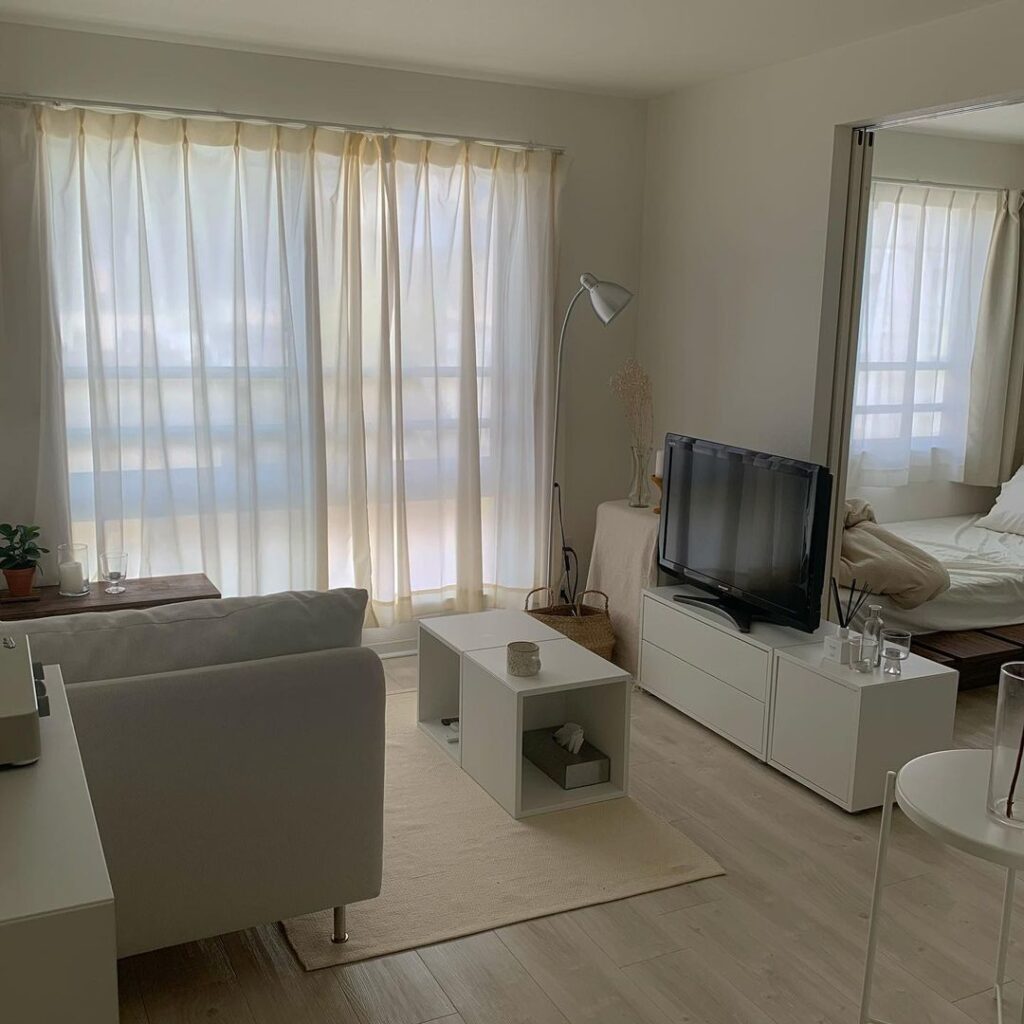 働く一人暮らし女子におすすめな間取り。《2DK》のレイアウト実例 ｜ VACAY（ヴァケイ）